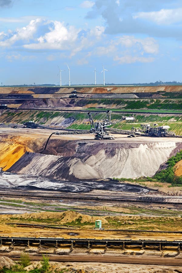 Strip Mine Stock Photos - Download 1,157 Royalty Free Photos