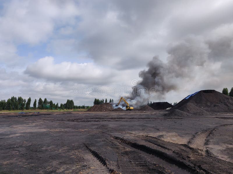 The Lignite Coal Spontaneous Combustion Stock Image - Image of fuel ...