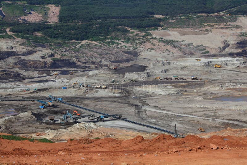 Open-pit lignite mining stock image. Image of fossil, sand - 3231337
