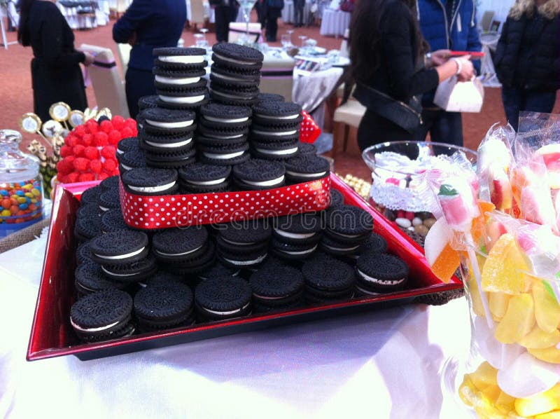 Oreo Tower editorial stock photo. Image of like, tower - 75238983