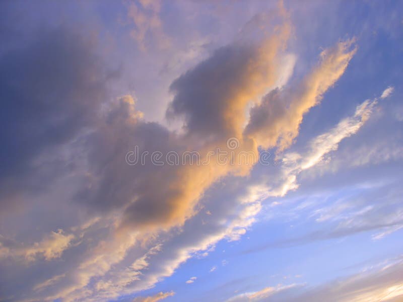 Lilac Evening Sky at Sunset Stock Photo - Image of cloud, heaven: 32378698