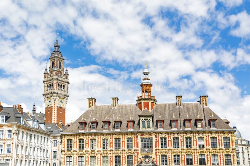 Lille stad i Frankrike fotografering för bildbyråer. Bild av historiskt ...