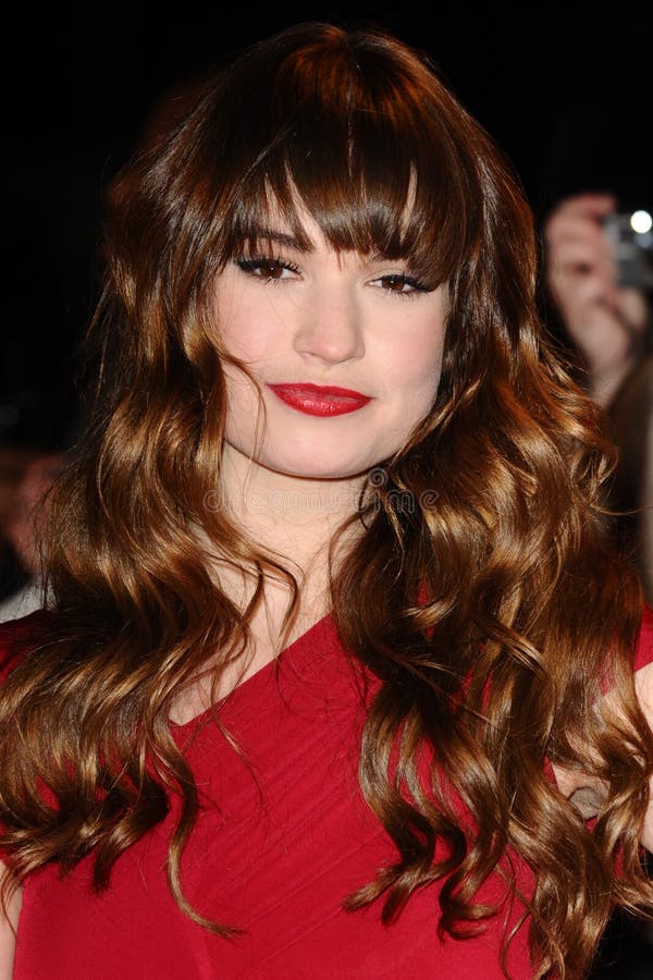 Lilly James imagem de stock editorial. Imagem de arena - 31521579
