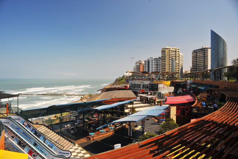 LIMA, PERU - CIRCA 2015: Panoramic View of Larcomar and the Green Coast ...
