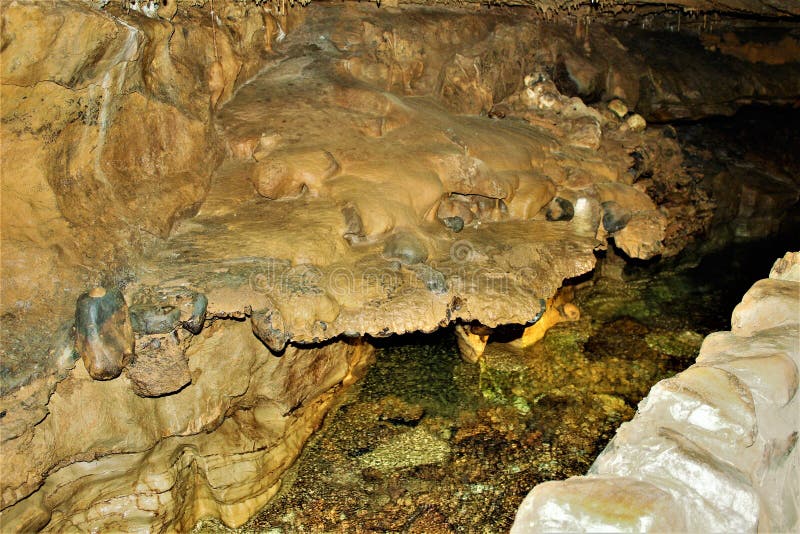 Limestone Cascade Down the Cave Stock Image - Image of tennessee ...