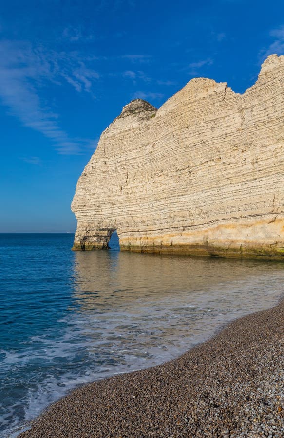 Limestone Cliffs at Etretat Stock Image - Image of chalk, limestone ...