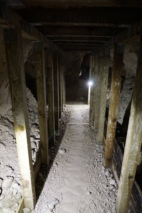 Limestone mine stock photo. Image of caves, limestonecaves - 93042554