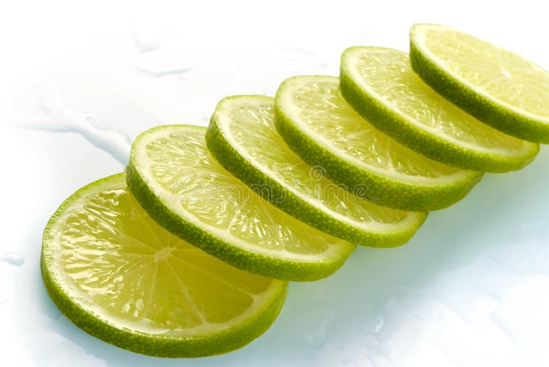 Limette photo stock. Image du citrique, nourriture, lumineux - 1893240