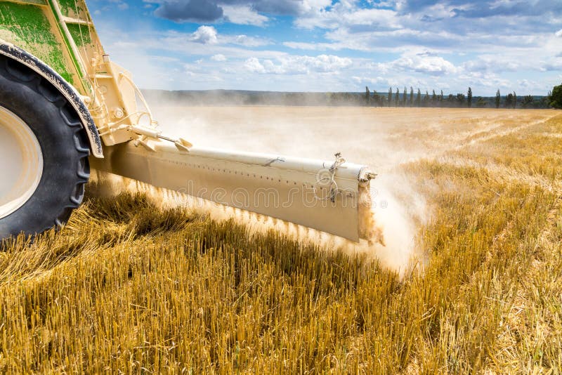 Liming stock image. Image of calcium, machinery, lime - 59867223