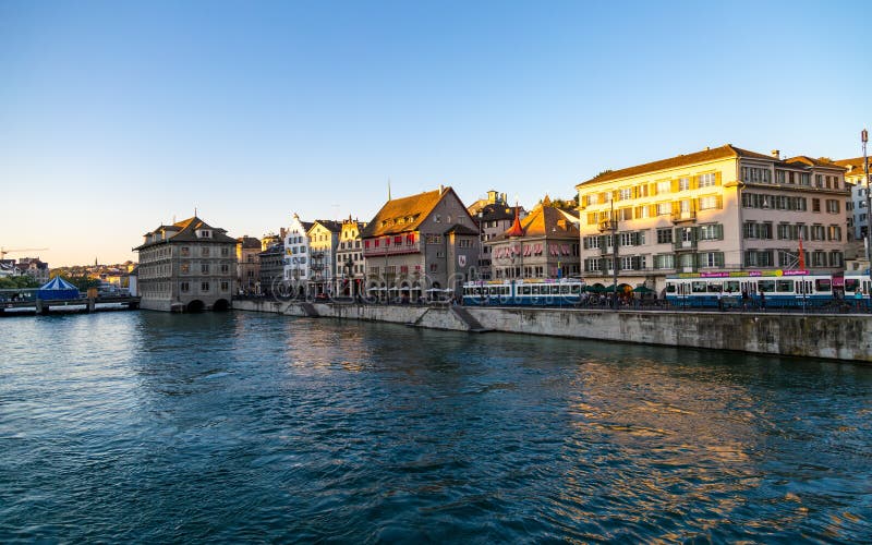 Limmat River in Zurich editorial stock photo. Image of river - 77775298