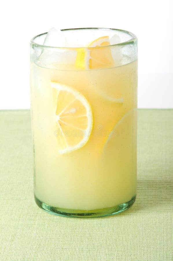 Limonada Verde foto de archivo. Imagen de jugo, dulce - 9147914