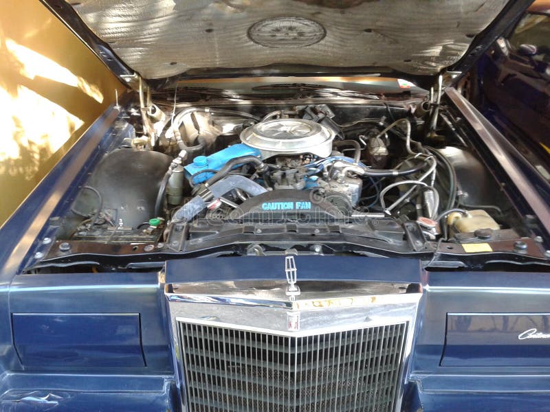 Lincoln Continental Mark V Engine Editorial Stock Photo - Image of ...