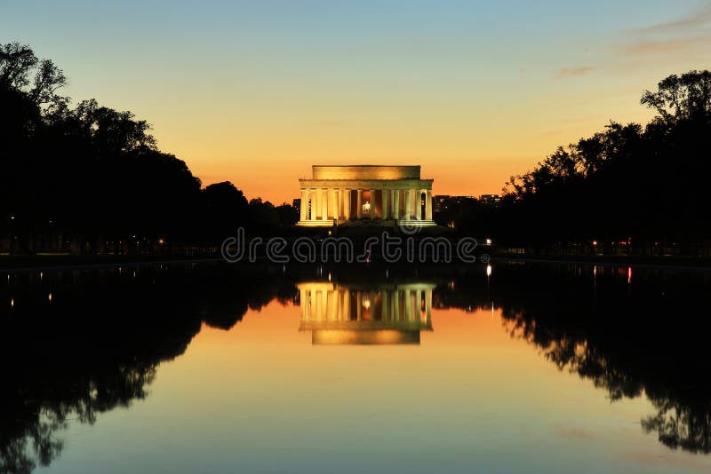 Lincoln Memorial Monument at Sunset, Washington DC Editorial Stock ...
