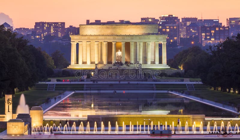 The Lincoln Memorial editorial photography. Image of landmark - 245750547