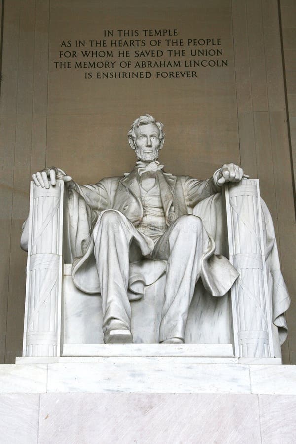 Lincoln Statue editorial photography. Image of abraham - 60241047