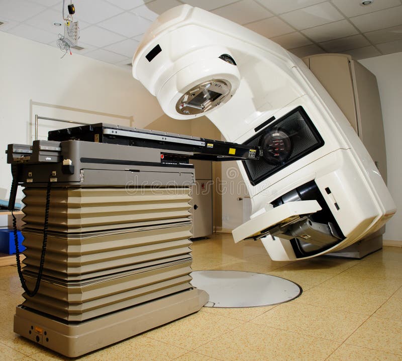 Linear Accelerator at Hospital Stock Image - Image of radiology ...