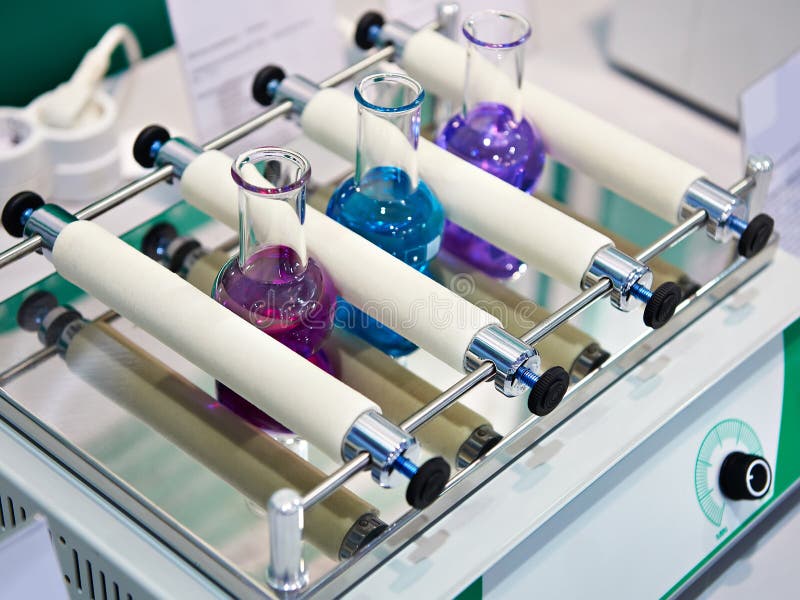 Automatic Shaker For Mixing Cocktails. Equipment And Automation Of A ...