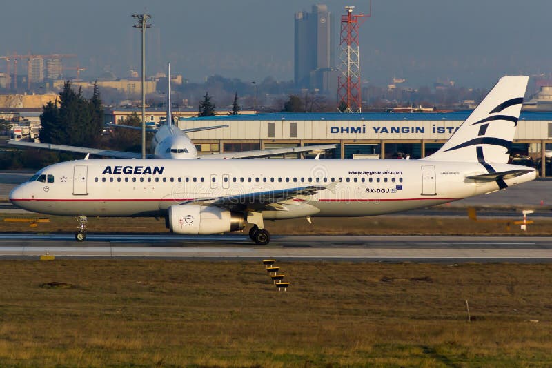 Aegean Airlines Airbus A320 Aereo Rhodes Airport Di Grecia Star ...