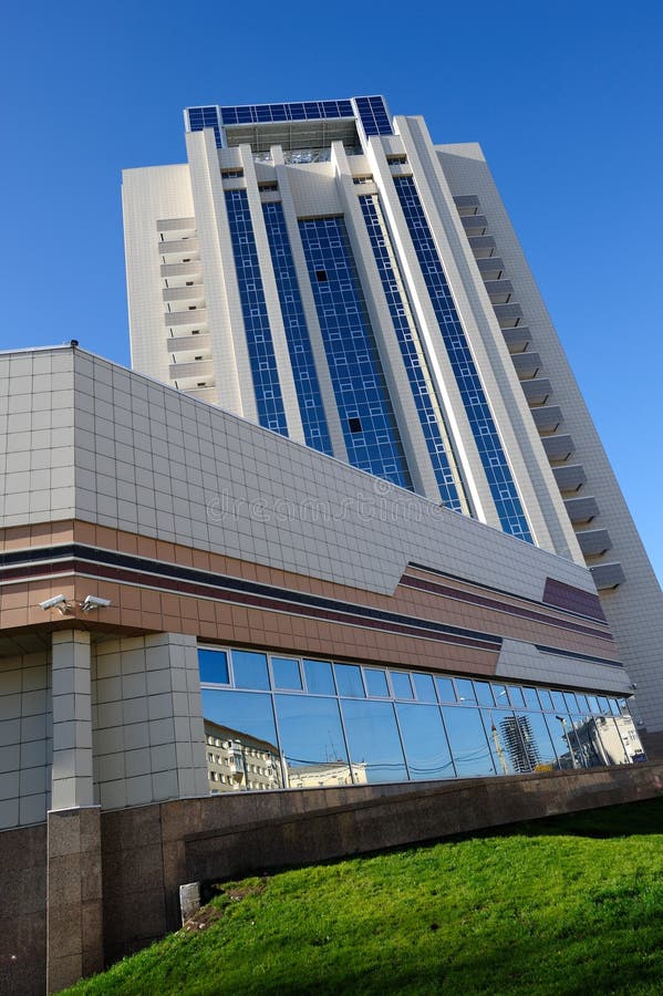 Chinese Embassy in New York City Editorial Image - Image of people ...