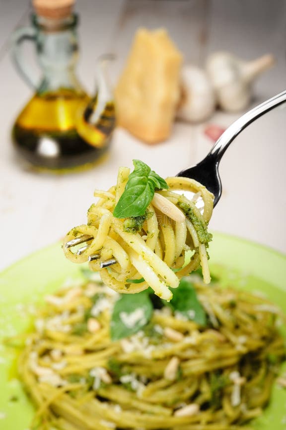 Linguine al Pesto stock image. Image of pasta, parmesan - 25865223