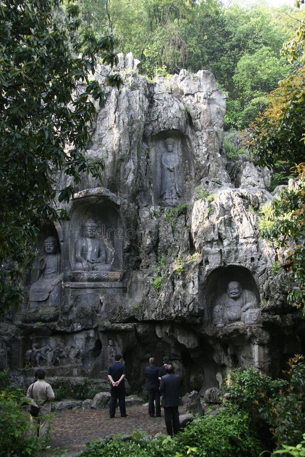 Lingyin Temple Klippe Cliff Statues Editorial Image - Image of bulbul ...
