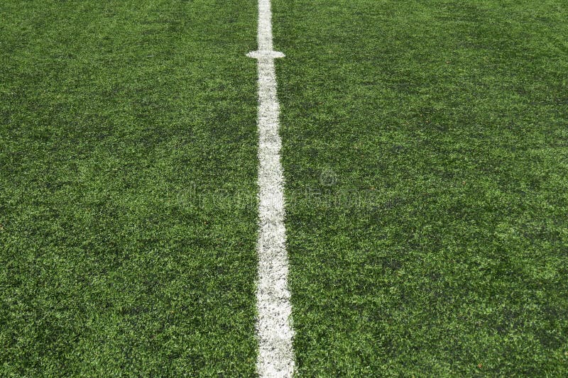 Linha Do Centro Do Relvado Do Futebol Foto de Stock - Imagem de verde ...