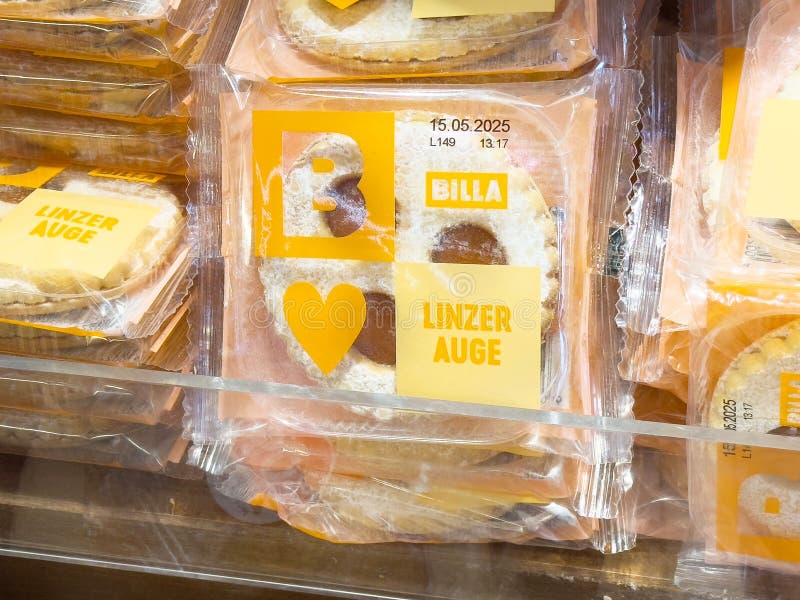 Linzer Auge Cookies in Packaging Display with Expiry Date Editorial ...