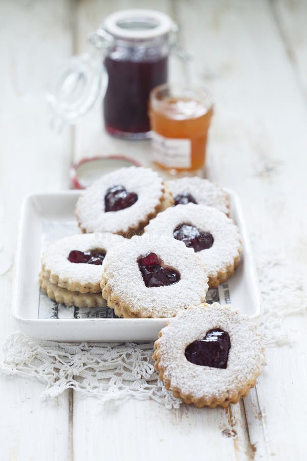 Linzer cookies stock image. Image of cherry, cookies - 29625411