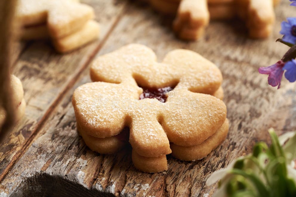 Linzer Easter Cookie Filled with Strawberry Marmalade and Dusted with ...