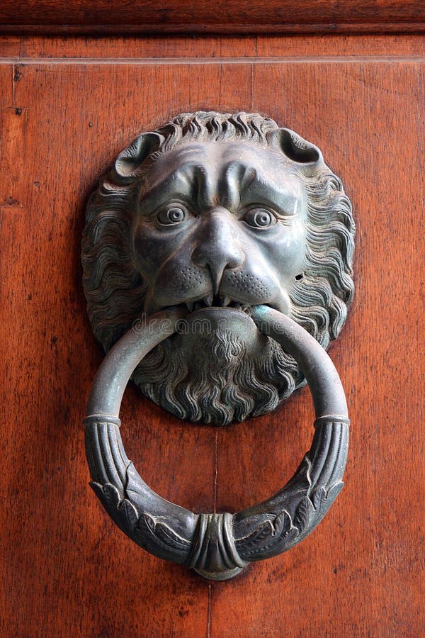 Lion door knocker stock image. Image of door, ring, mane - 350146603