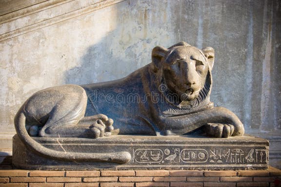 1,509 Lion Statue Egypt Stock Photos - Free & Royalty-Free Stock Photos ...