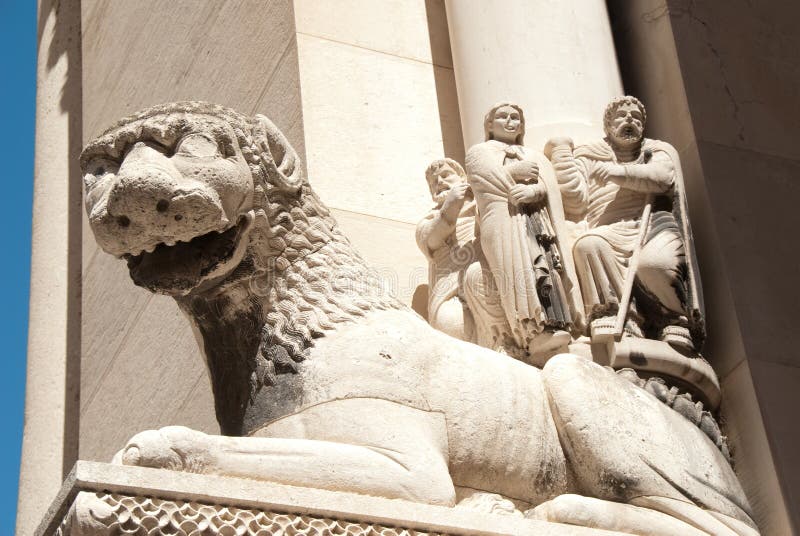 Lion statue on cathedral stock image. Image of ancient - 16196373 Lion statue on cathedral stock image. Image of ancient - 16196373