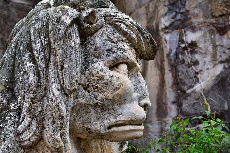 Statue of Angry Dragons at the Kiyomizu Dera Temple Stock Photo - Image ...
