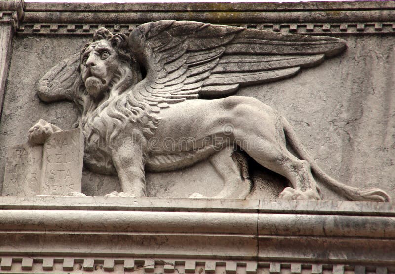 Lion statue of Venice stock image. Image of water, ancient - 1335495
