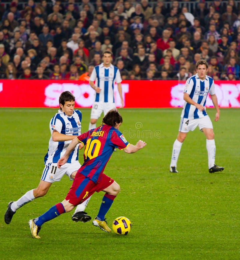 Messi FIFA World Player editorial photo. Image of trophy - 17800946