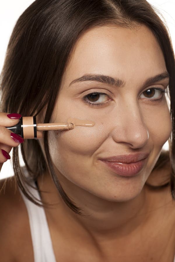 Liquid foundation apply stock image. Image of cream, face - 82584279