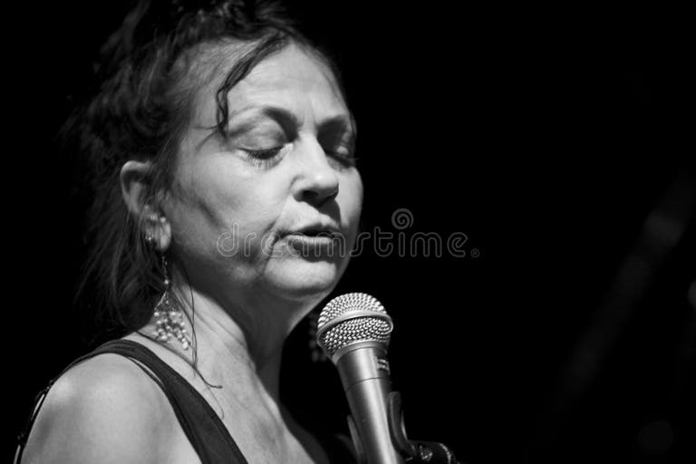 LISA GERMANO PERFORMS in ROME Editorial Photo - Image of musicians ...