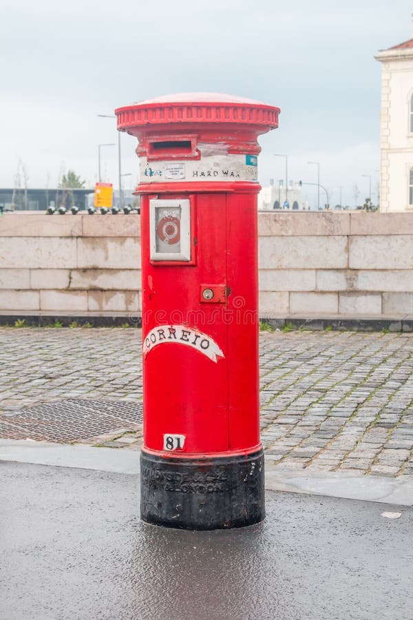 Red Mail Post Box of Portugal Post Editorial Image - Image of britain ...