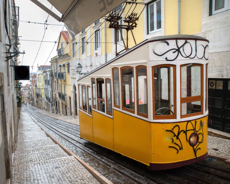 Lisbon single tram editorial stock image. Image of region - 185266269