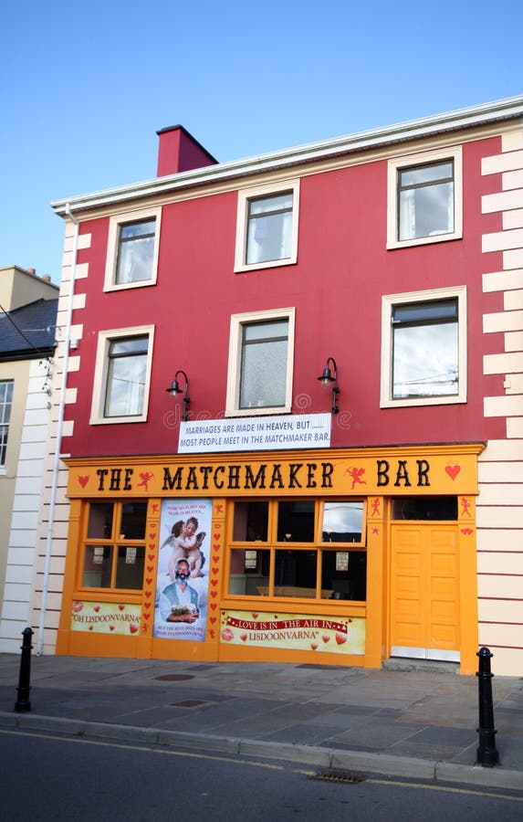 Lisdoonvarna Matchmaker Bar Editorial Photography - Image of tourism ...