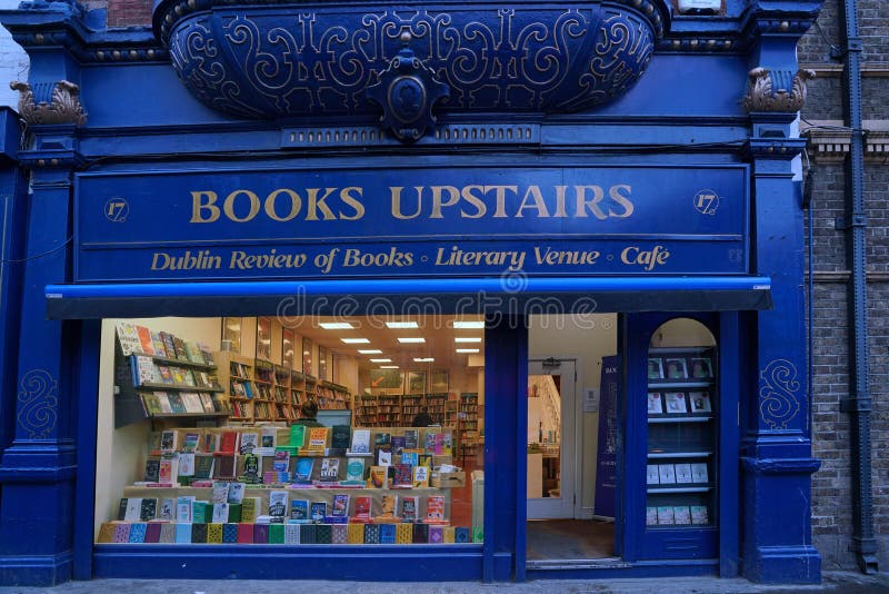 Literary book store editorial photo. Image of front - 279045726