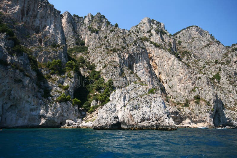 Litorale Di Mare Italiano, Capri, Italia Immagine Stock - Immagine di ...