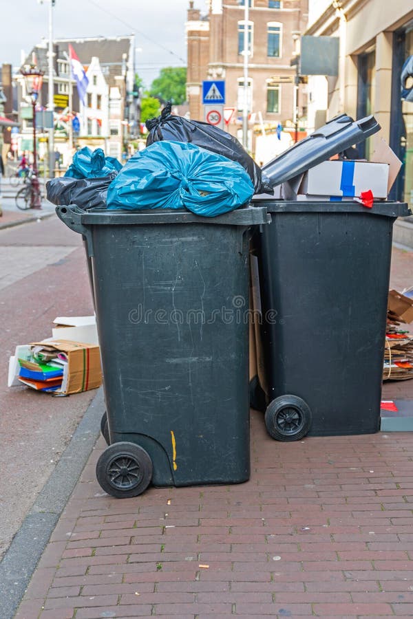 Litter stock image. Image of litter, garbage, throw, dirty - 34333291