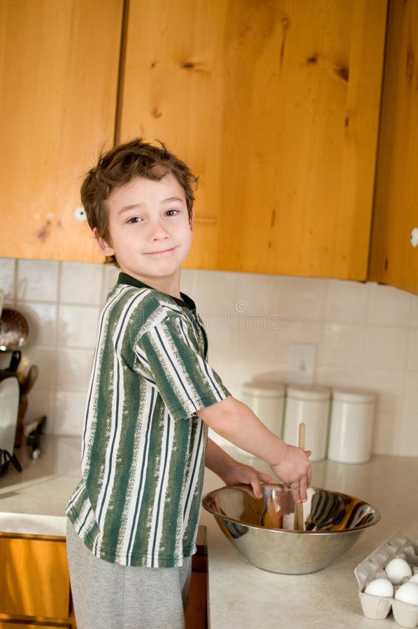 Little Boy in the Kitchen Baking Stock Image - Image of kitchen ...