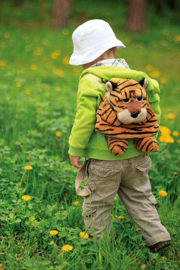 Little Boy Learns the World Stock Image - Image of looking, explore ...