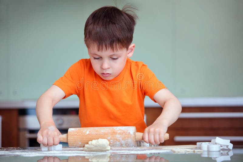 Little Boy with Rolling Pins Baking Stock Image - Image of cook ...