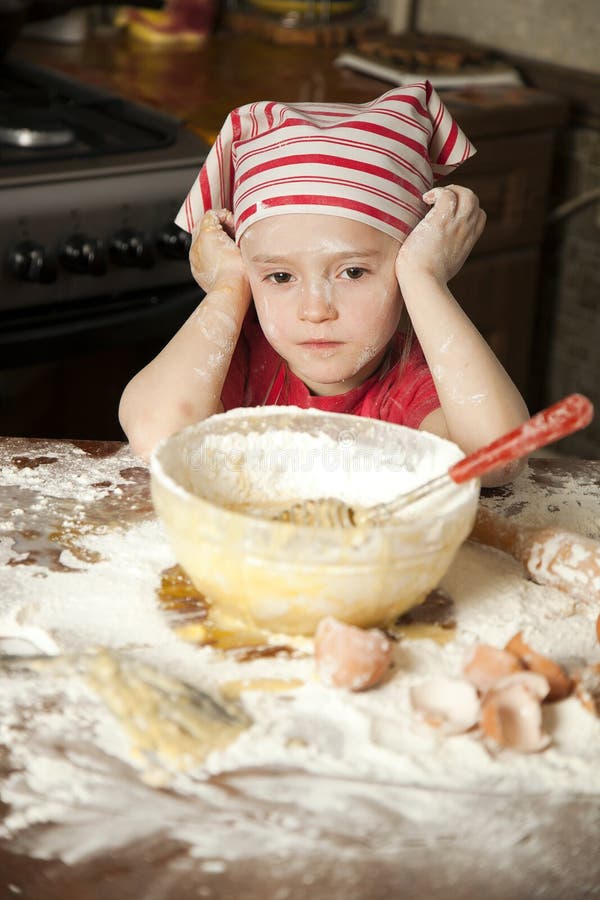 Little chef in the kitchen stock image. Image of happiness - 24020723