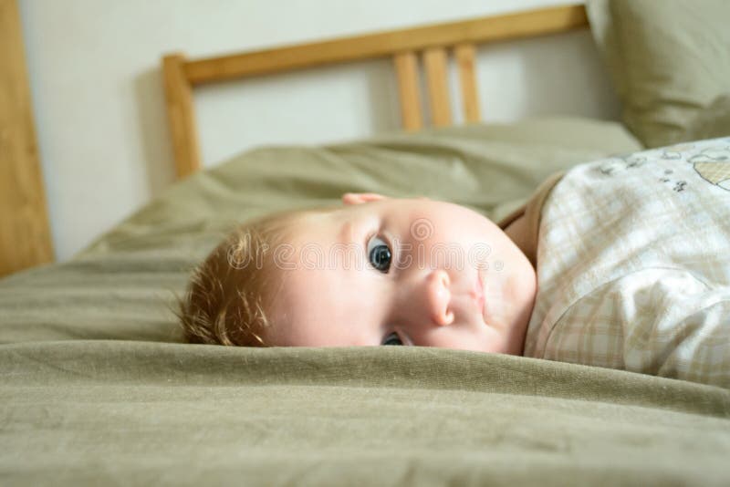 Little Child with Intent Look Stock Image - Image of catching, feelings ...