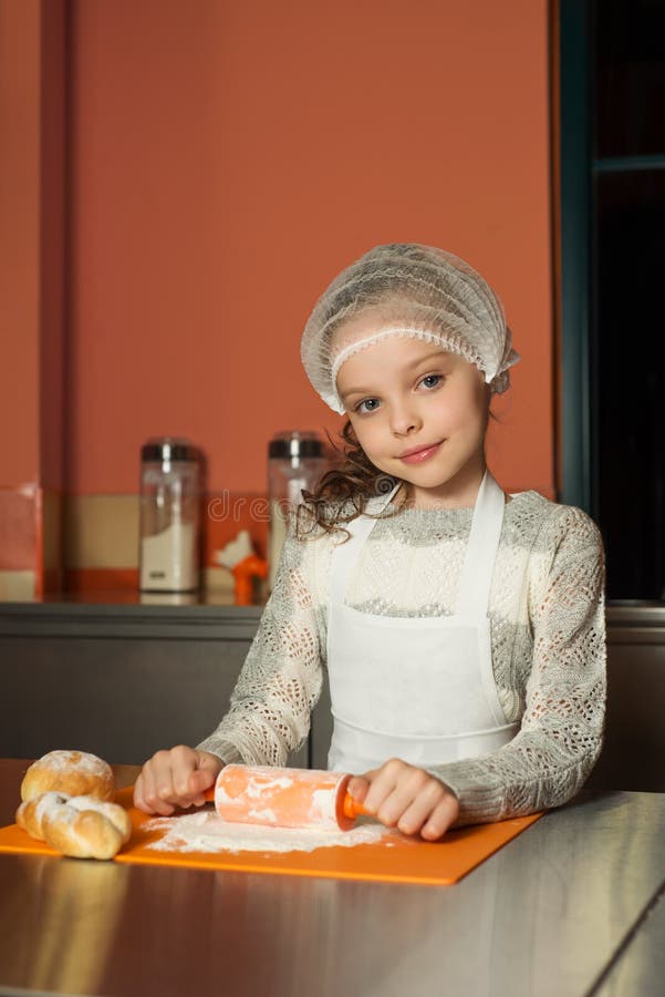 Little Girl Baking in the Kitchen Stock Image - Image of healthy, baked ...