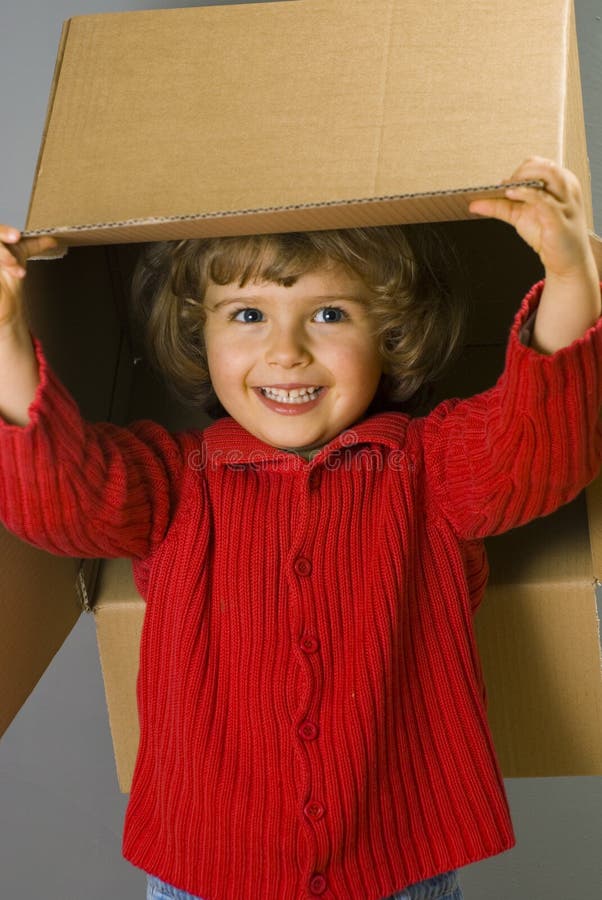 39+ Girl cardboard box Free Stock Photos - StockFreeImages
